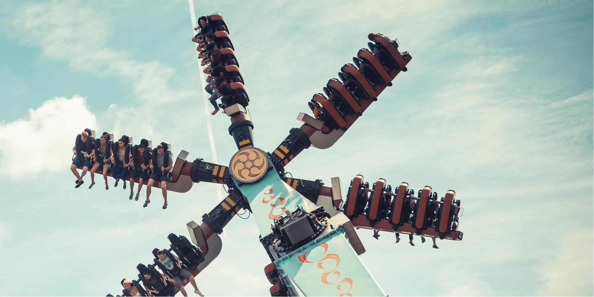 Samurai: Spinning G-Force Thrill Ride | Thorpe Park Resort